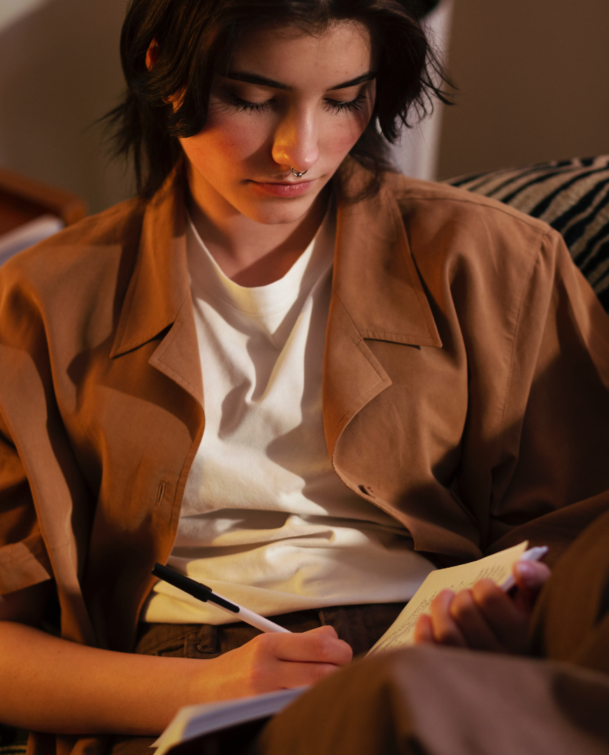 Poetic Notebooks | Explore the art of writing – 11 Modern Muses